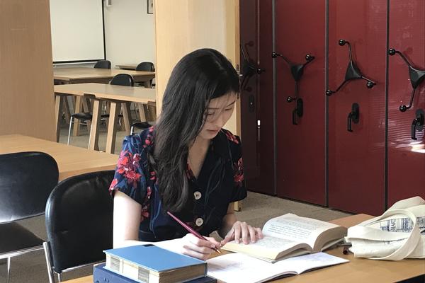 Director's Welcome | University of Oxford China Centre